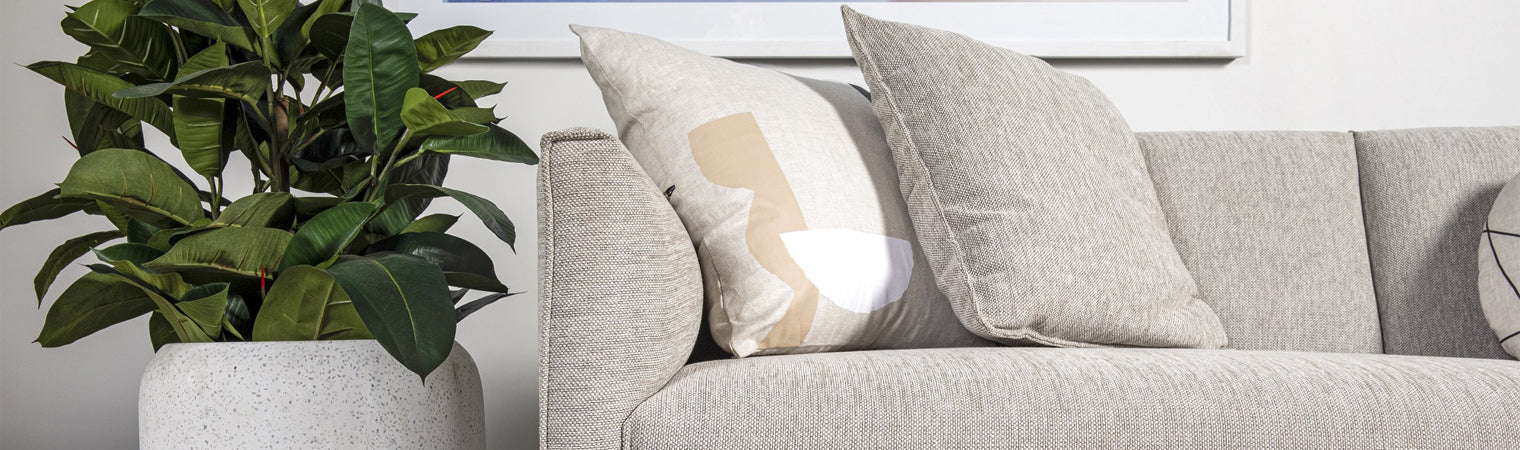 How To Pick The Perfect Cushion For Your Sofa: A Guide